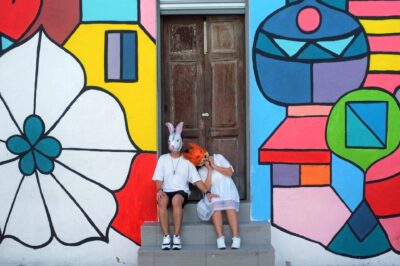 10 important steps to loving without attachment