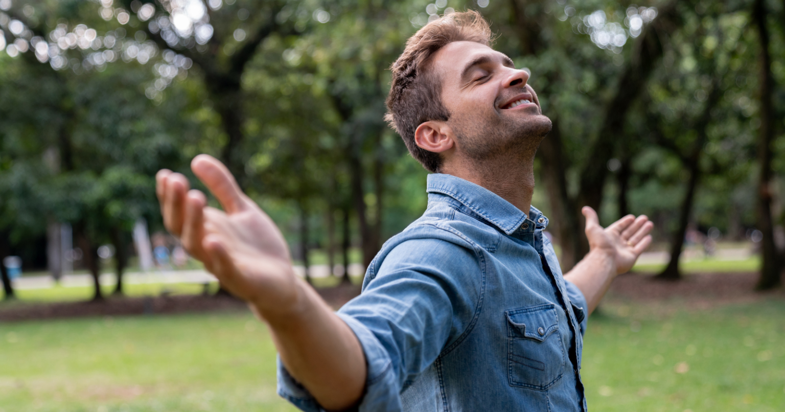 9 signs someone is deeply self-aware, according to psychology