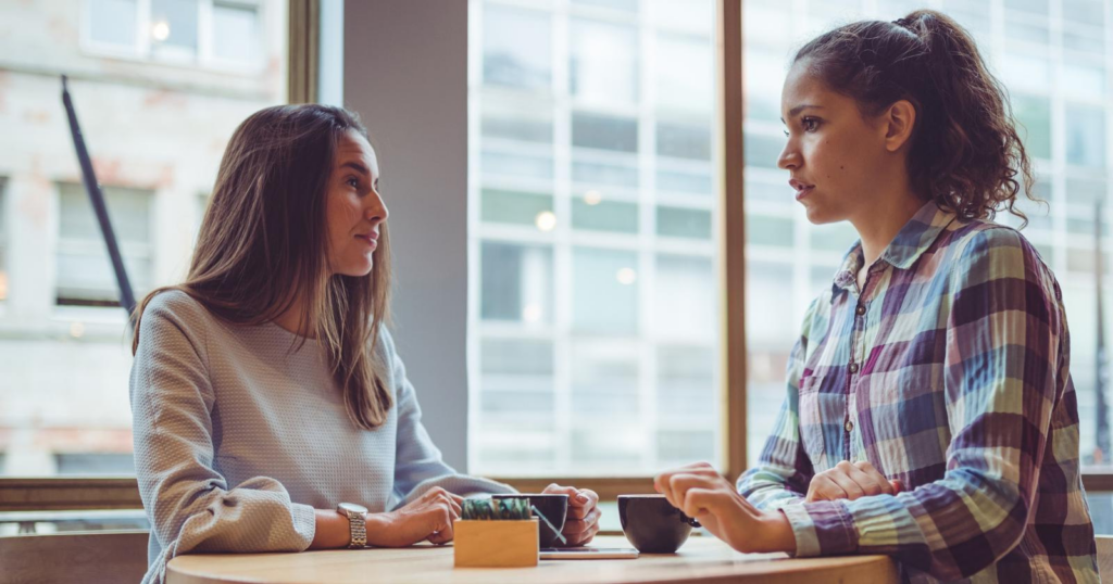 10 classic signs of a fake friend, according to psychology